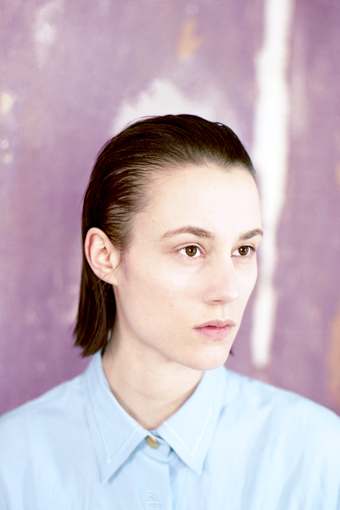 - Portrait